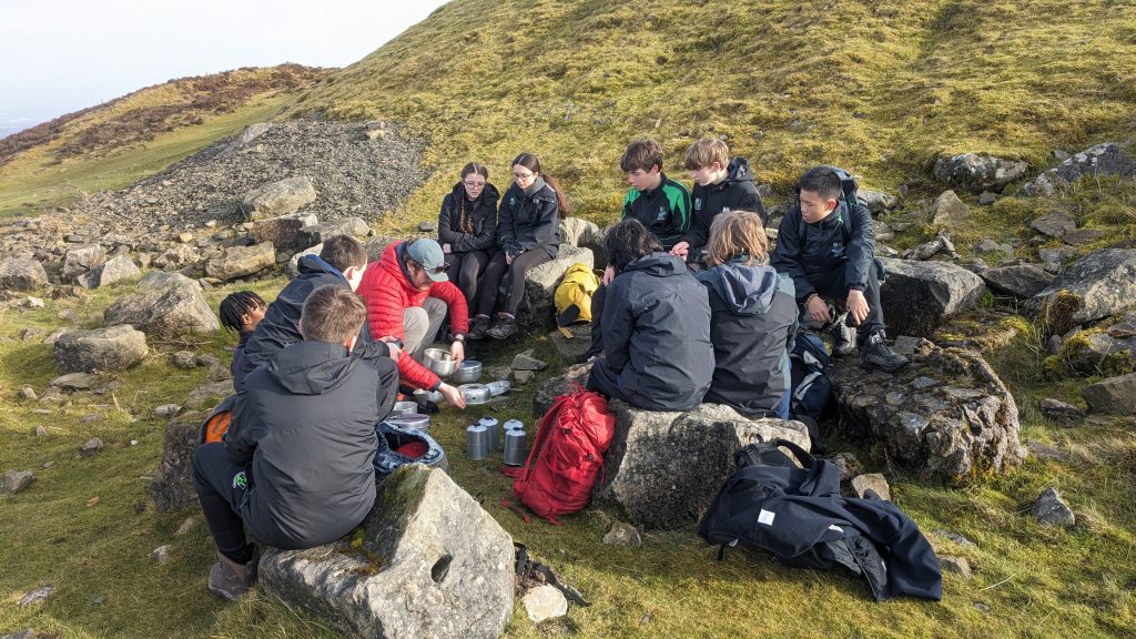 Year 9 Learning Through The Outdoors | Myddelton College